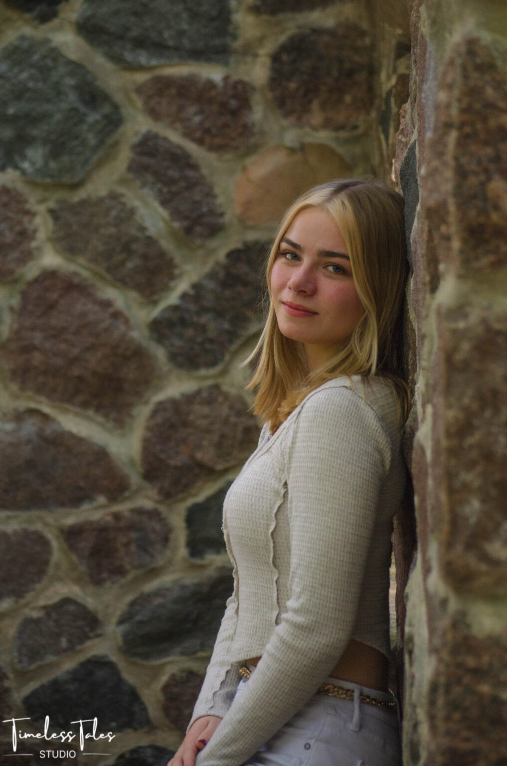 Seniors – Timeless Tales Studio